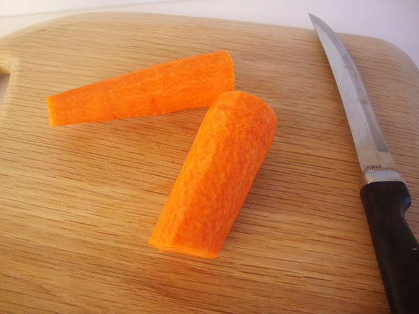 just helen | Making Heart-shaped Carrot-slices
